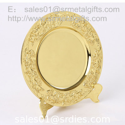 Custom gold commemorative plate with stand, detailed raise flower gold tray with gift box, supplier