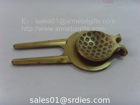 Antique brass golf pitchmark repairer, affordable metal golf divot tool gold pitchforks, supplier