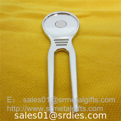 Personalized metal golf pitch fork small quantity wholesale, bespoke golf divot tools, supplier