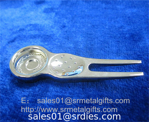 Metal golf repair pitchfork tools with magnet, magnetic ball marker golf divot tool, supplier