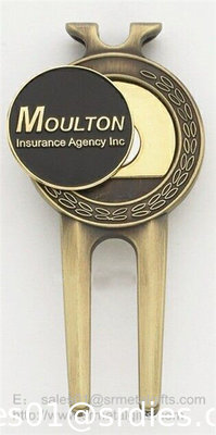 Engraved metal golf pitchfork with magnetic ball marker, designer golf divot tools, supplier