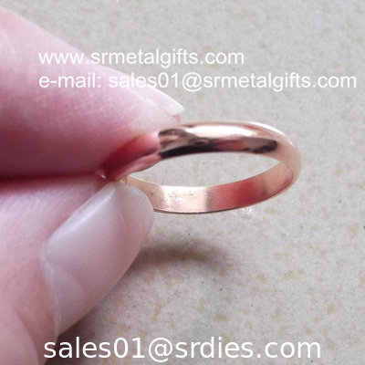 Fashion rose gold stainless steel earrings for Women jewelry supplier