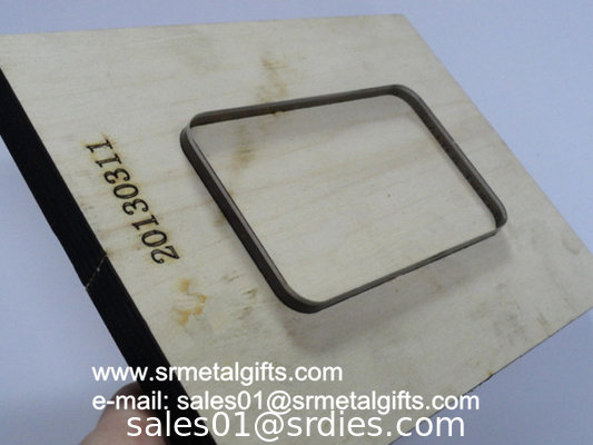 Wooden steel rule dies, steel blade cutting dies on plywood base supplier