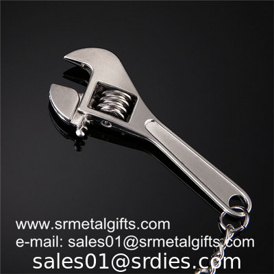 Metal Lever Tool Key tag Key Rings, Alloy Wrench Spanner Car Keychains in stock, supplier