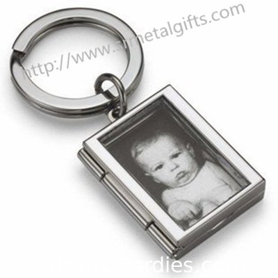 Metal Photo Locket Keychains, Stocked Miniature Metal Picture Locket With Laser Logo supplier