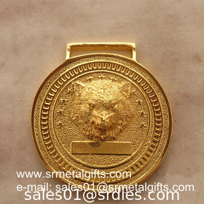 Relief metal medal with raised wolf head, personalized embossed metal medals, supplier