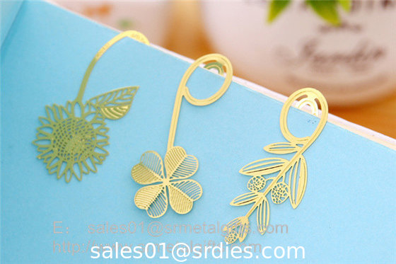 Custom designed etching metal bookmarks for reading, etched steel bookmarks supplier