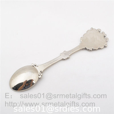 Metal Travel souvenir spoons for collection, Metal collectible travel souvenir spoons supplier