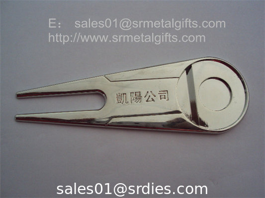Cheap Simple Metal bent Golf Pitchforks, Metal Golfer Pitch Mark Repair Tools supplier