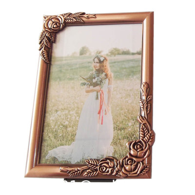 Metal emboss Rose Adorned Picture Frame 5x7 inch, Classic Floral Design Vintage Sturdy Alloy Photo Frames supplier