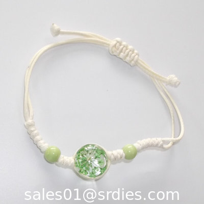 Natural Dried Flowers Handmade Charm Bracelets at Small Wholesale for Cheap, Dried Gypsophila Charm Bracelets supplier