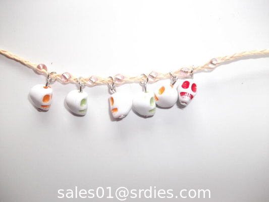 Ceramic Skull Heads Charm String Bracelets for Girls, Wholesale Ceramic Skulls Drop Pendants Woven Bracelets supplier