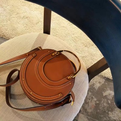 New designed original manufacturer high quality fashionable cow leather lady shoulder bag round design lady handbag