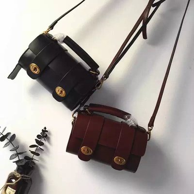 New designed original manufacturer high quality first layer cow leather lady lovely small shoulder bag