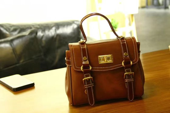 2018 New designed original manufacturer lady classical first layer leather lady handbag shoulder bag