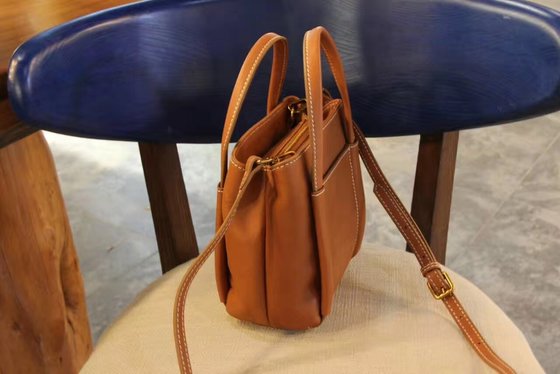 2018 New designed original manufacturer lady classical first layer leather fashion handbag shoulder bag