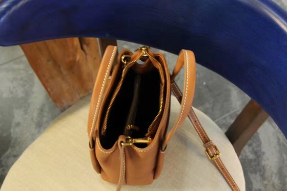 2018 New designed original manufacturer lady classical first layer leather fashion handbag shoulder bag