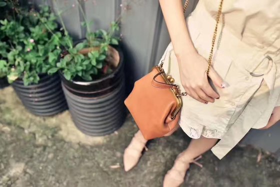 2018 New designed original manufacturer lady fashionable first layer leather high quality chain shoulder bag
