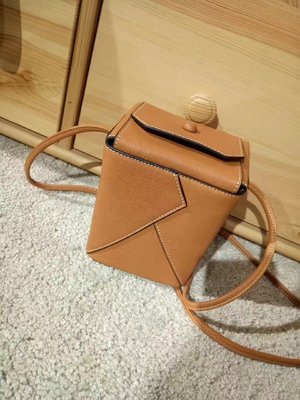 2018 original manufacturer lady fashionable first layer leather high quality special design lady shoulder bag