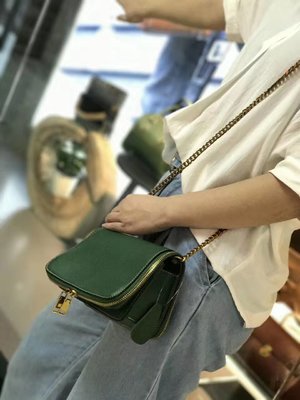 2018 New designed original manufacturer lady fashionable first layer leather zipper design shoulder bag