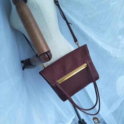 2018 trendy design original manufacturer lady first layer leather shoulder bag