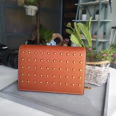 2018 trendy design original manufacturer lady first layer leather rivert shoulder bag
