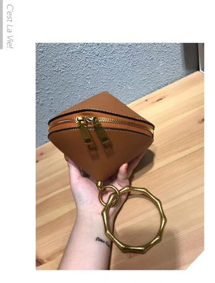 2018 trendy design original manufacturer  first layer leather lady special mini handbag
