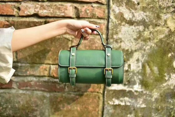 2018 trendy design original manufacturer  first layer leather vitage lady shoulder bag