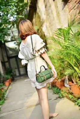2018 trendy design original manufacturer  first layer leather vitage lady shoulder bag