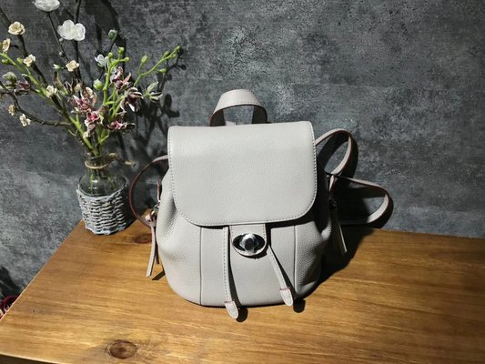 2018 hot sale original manufacturer first layer leather classical lady backpack