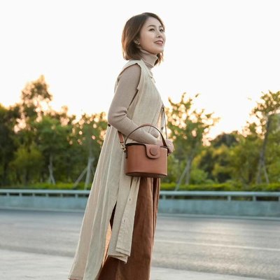2018 hot sale fashion design top layer leather elegant lady handbag