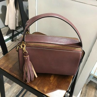 2018 hot sale good quality  top layer leather trendy design lady shoulder bag