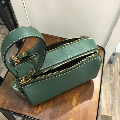 2018 hot sale good quality  top layer leather trendy design lady shoulder bag