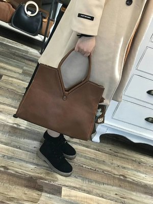 2018 hot sale good quality  top layer leather trendy design lady handbag