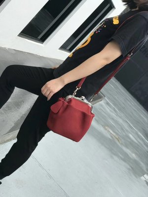 2018 hot sale vitage designed original manufacturer leather lady elegant shoulder bag