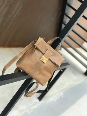 2018 trendy designed original manufacturer high quality pure leather lady backpack