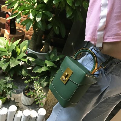 2018 trendy designed original manufacturer high quality pure leather lady shoulder bag