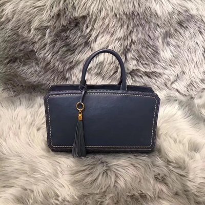 2018 newest design original manufacturer lady tassel leather handbag