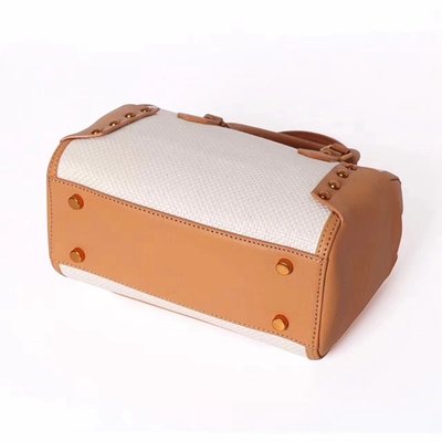 2019 newest design original manufacturer lady first grain leather handbag