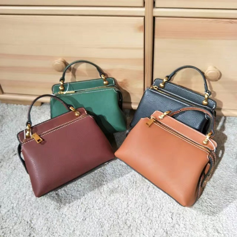 2018 hot sale original manufacturer  first layer leather vitage lady handbag