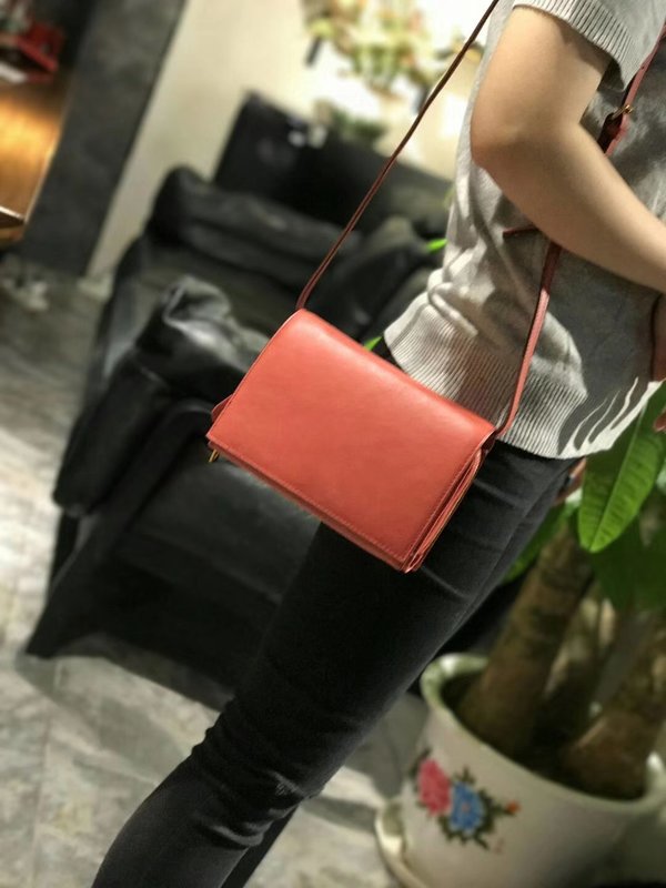 2018 hot sale original manufacturer first layer leather classical lady backpack