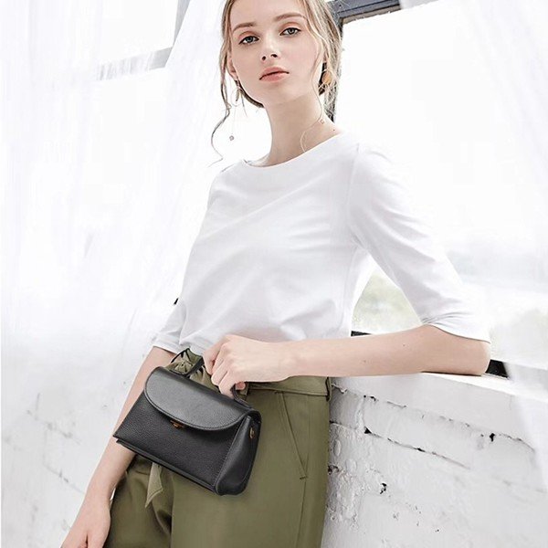 2018 new designed original manufacturer top layer leather lady handbag