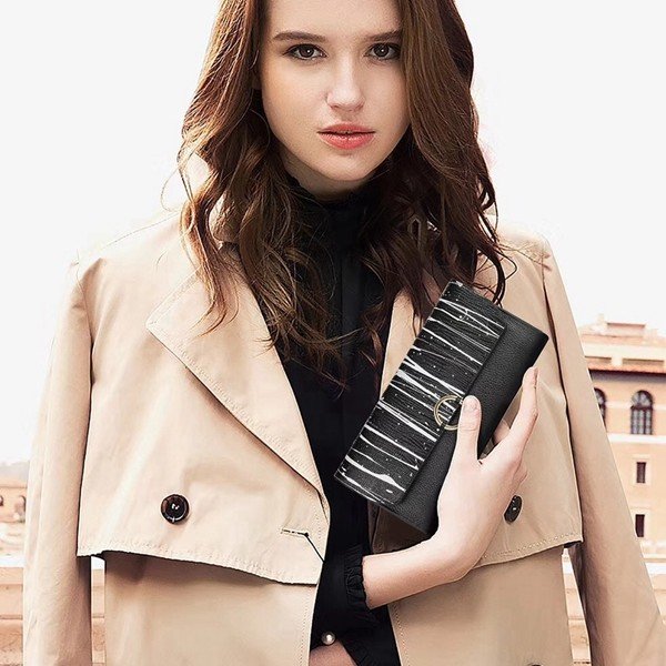 2018 new designed original manufacturer lady top layer leather clutch