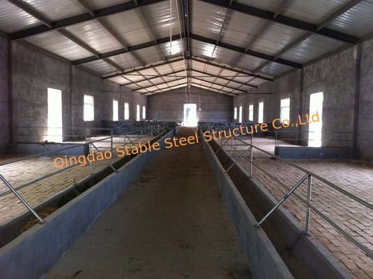 Prefabricated Structural Steel Goat Shed for Sale with nice design supplier
