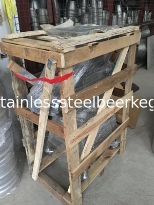 Malt miller with stainless steel panel for beer brewing use