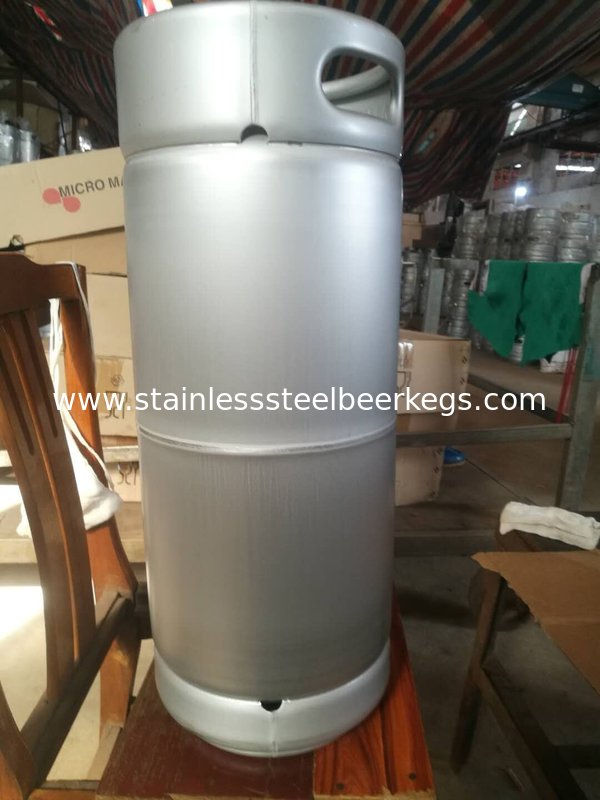 20L US beer keg slim shape, stacakable, with  D type sankey spears for micro brewery