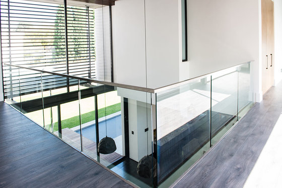 Terrace Customzied Glass Balustrade System With Aluminum U Channel