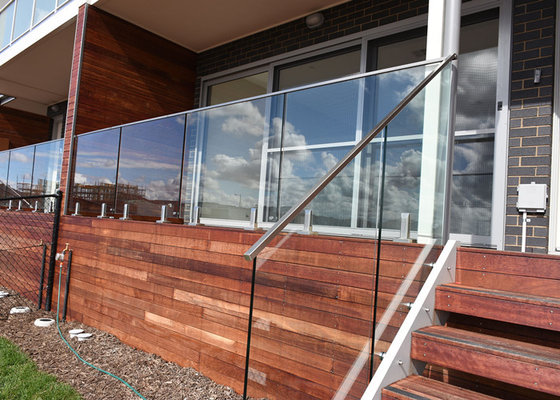 Balcony Glass Balustrade With Stainless Steel Spigots Outdoor