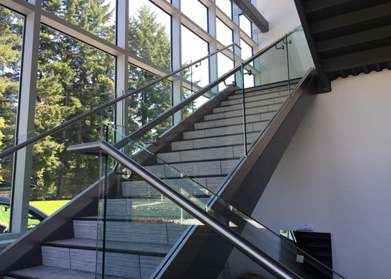 Outdoor Aluminum U Channel Glass Railing For Stair Exterior Glass Balcony Balustrade