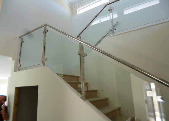 Stainless Steel Handrail Indoor Tempered Glass Railing For Staircase And Balcony